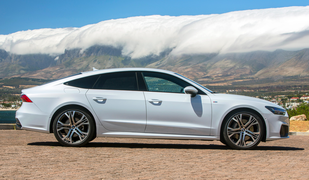 Audi A7 Sportback в России: теперь с двухлитровым мотором — Авторевю