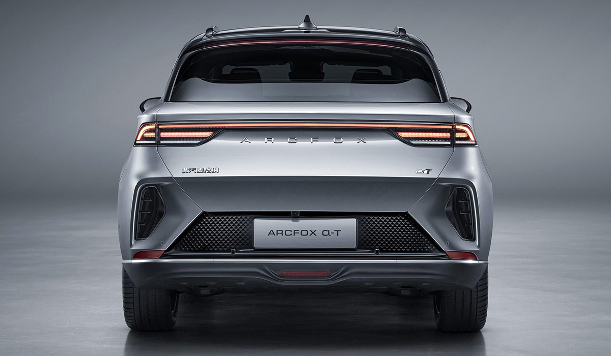 Кроссовер Arcfox α-T: первая массовая модель бренда — Авторевю