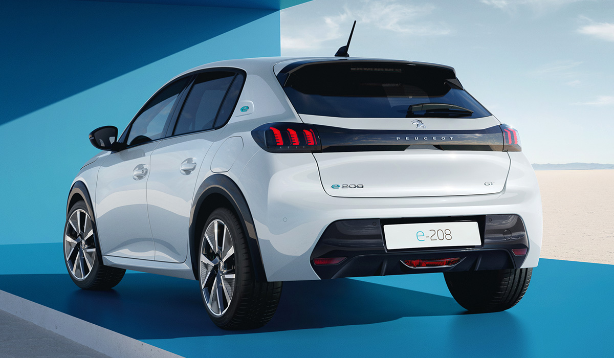 Peugeot e 208