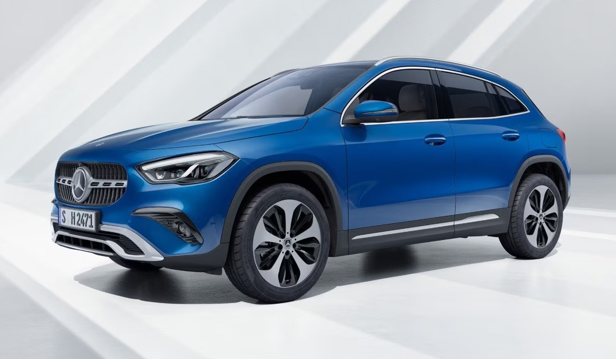 Обновлены кроссоверы Mercedes-Benz GLA и GLB — Авторевю